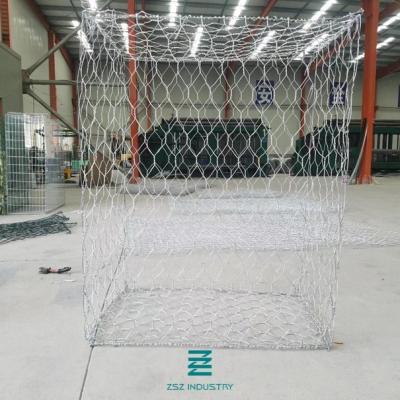 China Gabion Box Welded Wire Mesh Rolls , Galvanized Mesh Roll 18-208-15 100m for sale