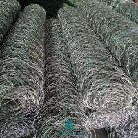 China 2.5mm Diameter Wire Mesh Fencing Rolls , Hot Dipped Galvanised Mesh Roll for sale