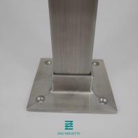 China Stainless Steel 304 Metal Railing Posts Square Shape Satin / Mirror Surface Finish for sale