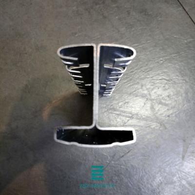 China Hot Galvanized Fixture Metal Fence Posts 1.2mm Wall Thickness 65 * 50mm for sale