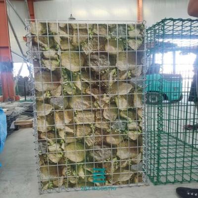 China Silver Color Welded Wire Fence Roll Sheep Mesh Roll For Gabion Box ISO9001 for sale