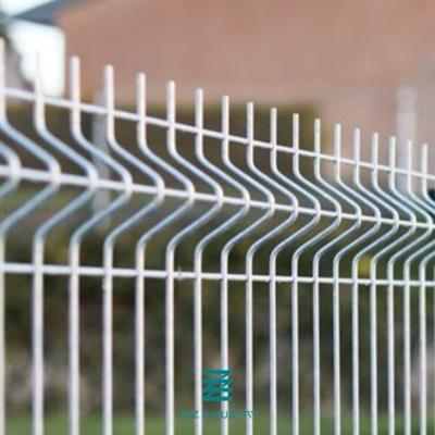 China 1830mm Height Metal Mesh Fence Panels / Steel Mesh Fencing Panels Silver Color for sale