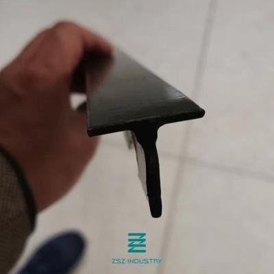 China Powder Coating Solid Metal Fence Post Hot Galvanized Iron Sheet Height 1700mm for sale