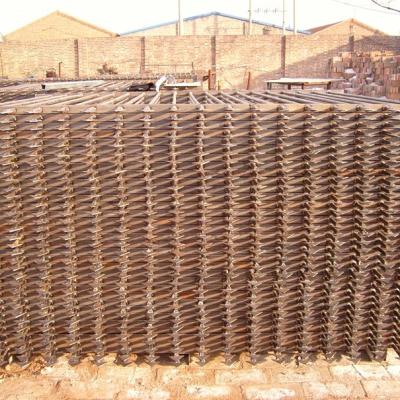 China Zinc Steel Fence Iron Post Wire Mesh Fencing Hot Dipped Galvanized 40mm Diameter for sale