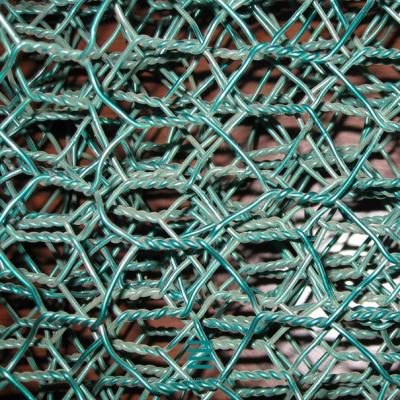 China Retaining Wall Wire Mesh Fence Rolls Hexagonal Hole Shape 8 X 10cm Mesh Hole for sale