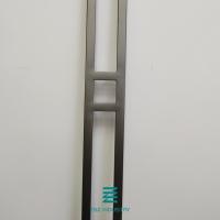 China Double Bar Metal Garden Posts Cast Iron Fence Post Power Coating Surface Treatment for sale