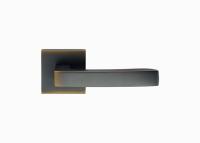 China Luxury Brass Door Lock Set Modern Minimalist Door Handle 85mm 72mm Hole Distance for sale