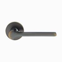 China Luxury Outside Bright Solid Modern Gold Door Handles 135mm 63mm for sale