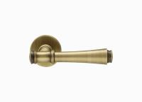 China Interior Euro Black Polished Brass Door Handles 67mm For Wooden Door for sale