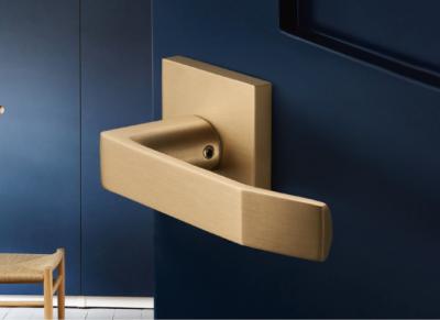 China Amertop Front Door Entry pull Handle and Deadbolt Lock Set Slim Square Single Cylinder Deadbolt and Lever for sale