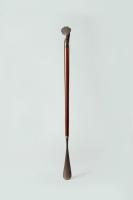 China Extra Long Handle Brass Shoe Horn Sturdy Useful 37mm 600mm OEM Support for sale