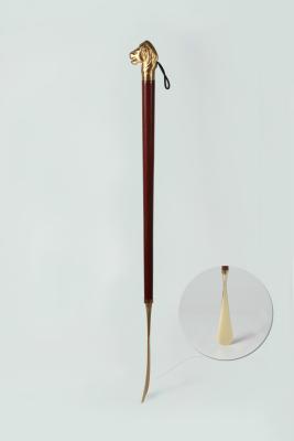 China Easy Grip Long Brass Shoe Horn Handmade For Men Women 5 Years Warranty for sale