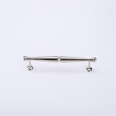 China Bedroom Kitchen Room Brass Cabinet Pull Handles Hardware Furniture handle for sale