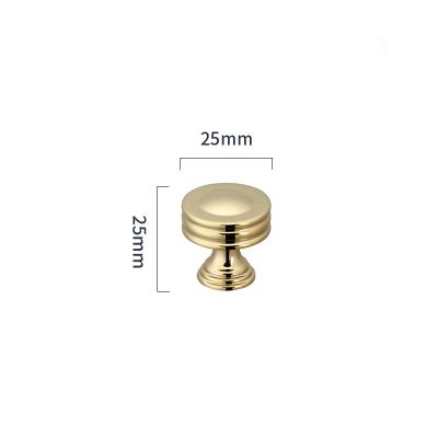 China 25*25mm Gold Kitchen Hardware Brass Cabinet Pull Handles Cupboard Door Knobs for sale