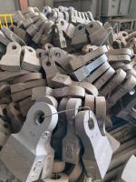 China High Manganese Steel Wearing Parts with Work Hardening and 500-700 HB Hardness for Long Service Life in Mining Machinery for sale