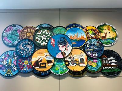 China EN124 Load Standard Anti-Theft Performance Custom Sizes and Shapes Manhole Cover Casting Ductile Iron Manhole Cover for Municipal Drainage for sale