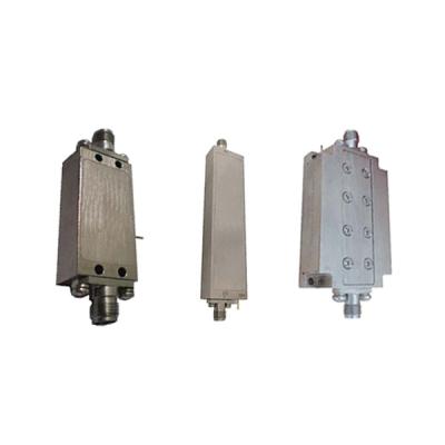 China 0.5 - 4 GHz Wideband Low Noise Amplifier P1dB 15 dBm Uwb LNA RF Power Amplifier for sale
