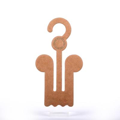 China Eco-Conscious Cardboard Hangers for Luxury Sandals with Silk Printed Logo 3mm Thickness for sale