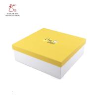 China Custom Cupcake Paper Box with Lid and Bottom 2mm Gray Board SGS Approved for sale