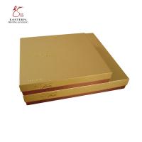 China Custom Luxury Gold Paper Chocolate Box with Lid 220mm x 180mm Eco-Friendly for sale