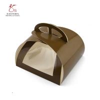 China Custom Eco Friendly Cake Packaging Boxes 350gsm White Cardboard with Handle Window for sale