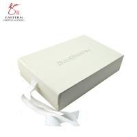 China Custom White Paperboard Box with Ribbon Closure for Clothing 2mm Gray Board for sale