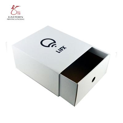 China Custom Corrugated Shoe Box 230mm Height with Logo Printing Eco Friendly Kraft Paper for sale