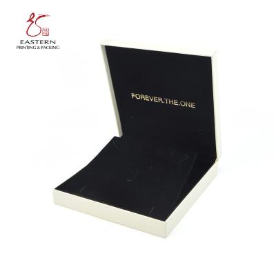 China Custom Cardboard Jewelry Box with Velvet Lining for Pearl Necklace 4 Color Offset Printing for sale