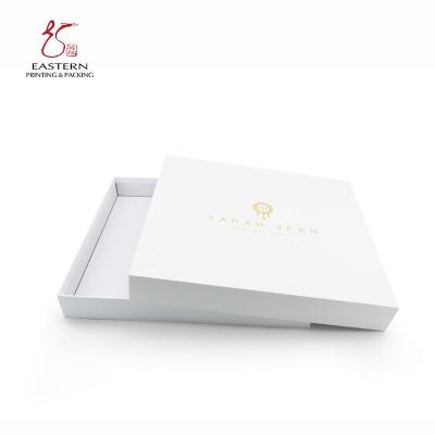 China 45mm Height 220mm Length Hard Cardboard Gift Boxes With Lids for sale
