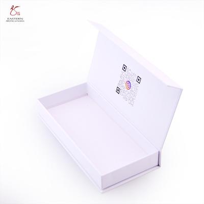 China OEM White Magnetic Gift Cardboard Boxes With Black Words for sale