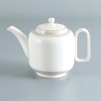 China Personalized Ceramic White Dinnerware High End Porcelain Dinnerware For Home for sale