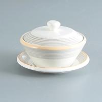 China Personalized Ceramic White Dinnerware High End Porcelain Dinnerware For Home for sale