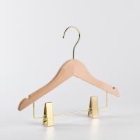 China Notched Suit Wooden Hangers 44.5x23cm Non Slip Hotel Guest Room Supplies for sale