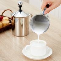 China 400ml 800ml Manual Milk Frother Stainless Steel Cappuccino Frothing Jug with Handle for sale