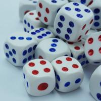 China Classic 6 Sided Dice Acrylic Square Cuble Round Corner for sale
