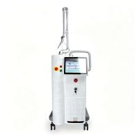 China Beauty Salon 60W Fractional CO2 Laser System , 10.6um Laser Skin Rejuvenation Machine for sale