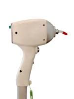 China 3000W Triple Wavelength Diode Laser Machine , Pico Nd YAG Tattoo Removal Machine For Spa Clinics for sale