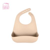 China OEM Button Closure Silicone Catch Bib Baby Feeding Sets Eco Friendly for sale