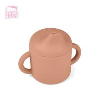 China Kids Training Sippy Straw Cup Food Grade Silicone Easy To Grab for sale