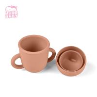 China No Spill Silicone Sippy Cup Learning Water Baby Cup With Lid Straw for sale