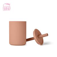 China OEM Service Water Drinking Portable Silicone Straw Cup For Babies for sale
