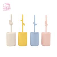 China 6oz Customized Color Silicone Straw Cup For Baby Infant Learning for sale
