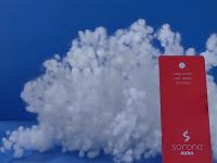 China Sorona Down Like Polyester Ball Fiber Wadding Fluffier Warm Light 100g for sale