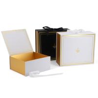 China Custom Logo Print Paper Cardboard Foldable Magnetic Shopping Gift Box With Ribbon for sale