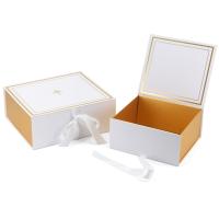 China Custom Logo Print Paper Cardboard Foldable Magnetic Shopping Gift Box With Ribbon for sale