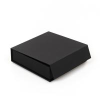 China Custom Eid Favor Box Rigid Hard Easy Fold Black Magnetic Gift Boxes With Dividers for sale
