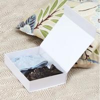 China Custom Personalized Women'S Magnet Underwear Packaging Boxes for sale