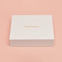 China Luxury Red Book Shaped Rigid Cardboard Foldable Gift Box Custom Print Paper Clamshell Magnetic Gift Box for sale