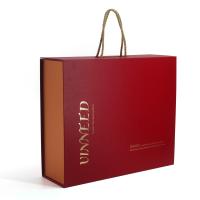 China Custom Premium Folding Wine Accessories Gift Box Glossy Logo Printed Rigid Paper Box With Handle for sale