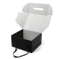 China Customized Corrugated Cardboard Paper Shoes Packaging Box With Handle for sale